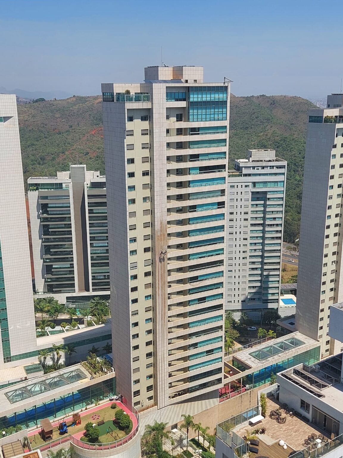 Edifício Belvedere – 2M CONSTRUTORA – Reforma Predial, Limpeza e Pintura de fachadas em BH e região.
